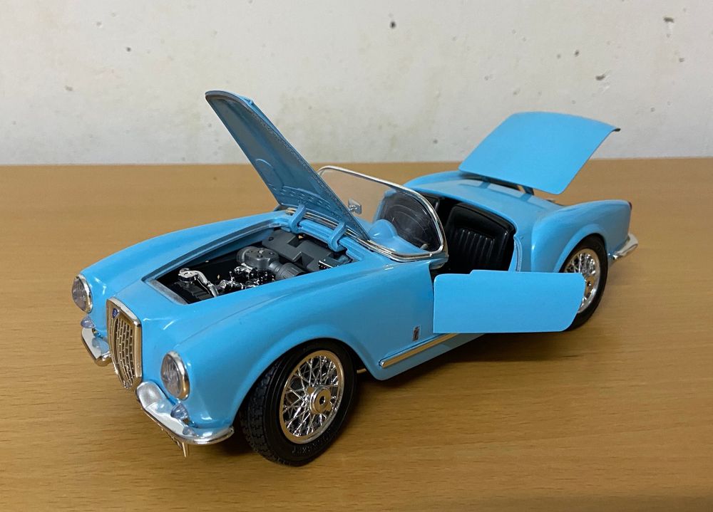 Bburago Lancia Aurelia B24 Spider 1955 | Kaufen auf Ricardo