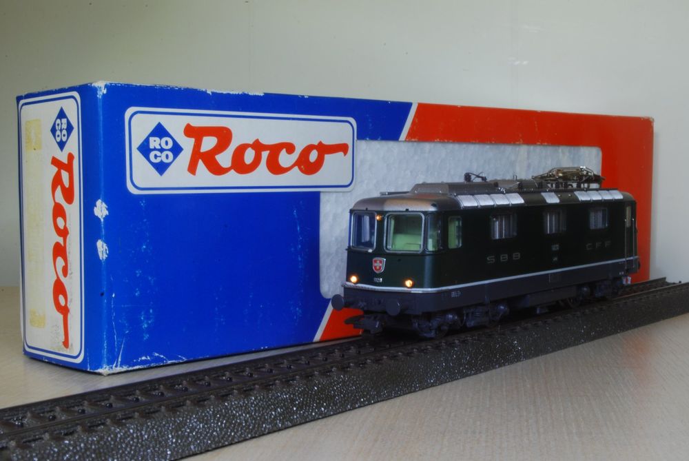 Roco 69840 SBB / CFF Re 4/4 II AC Digital (Gebraucht) in Emmetten für ...