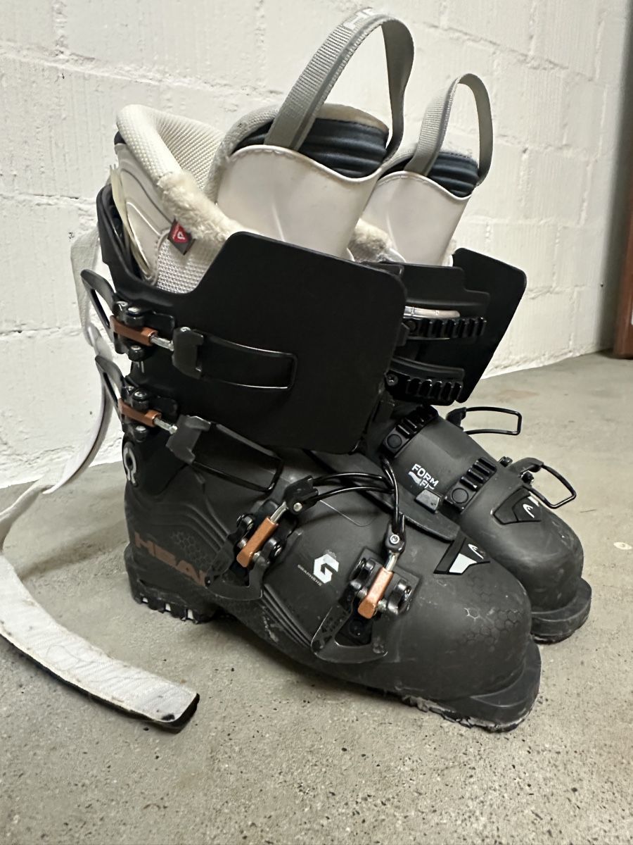 Head Nexo LYT 100 W Skischuhe, guter Zustand! (Gebraucht) in baar für ...