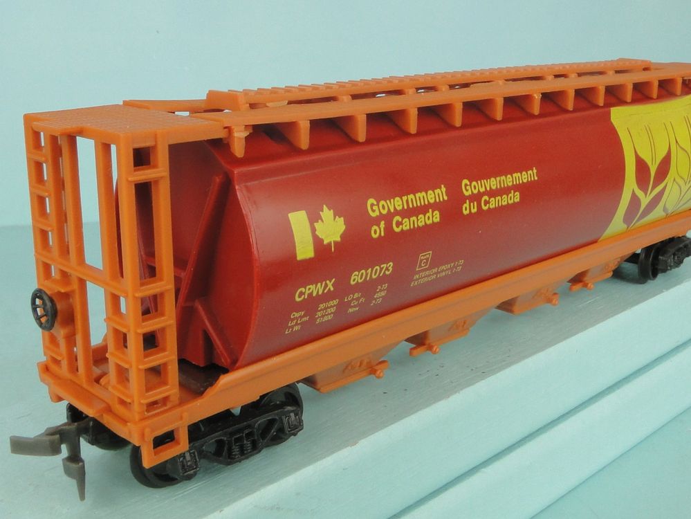 Model Power H0 Canada Cylindrical Hopper Car (Gebraucht) in Bülach für ...
