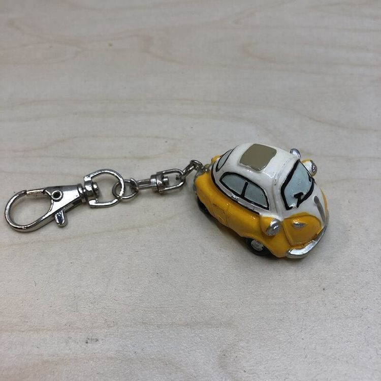 Schlüsselanhänger Auto BMW Isetta Gelb (Neu (gemäss Beschreibung)) in Ebikon für CHF 0.5 – mit ...
