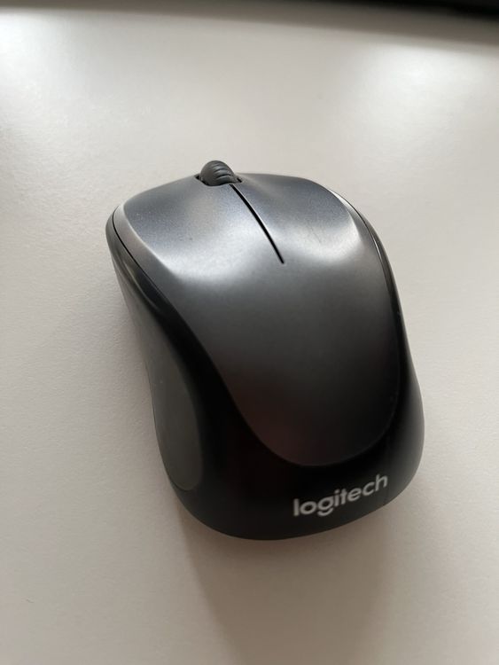 Wireless mouse Logitech (Gebraucht) in Liestal für CHF 9 – mit ...