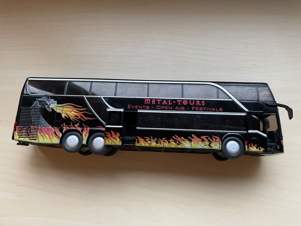 SIKU Setra Doppeldeckerbus "Metal Tours" (Gebraucht) in Basel für CHF ...