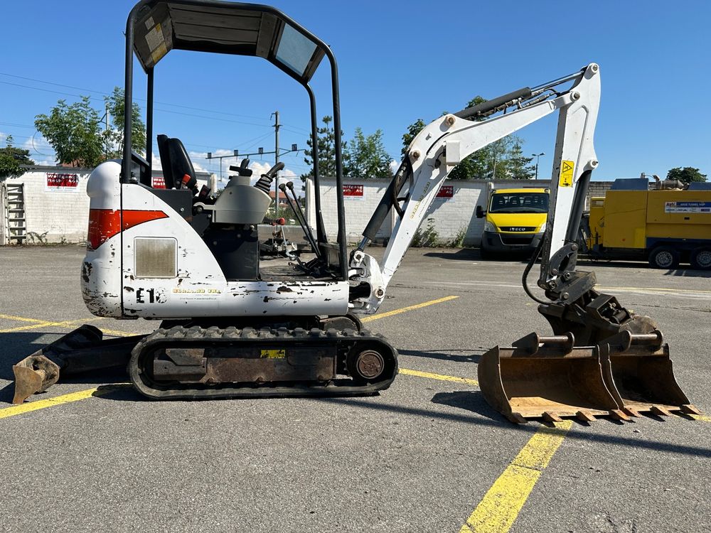 Mini pelle/ Mini bagger Bobcat E16 , 2011 / 1520 kg (Gebraucht) in Granges-paccot für CHF 9110 ...
