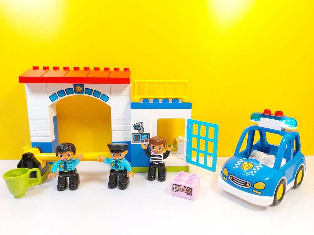 Lego Duplo 10902 Polizeistation - Polizei - Komplett (Gebraucht) in St ...