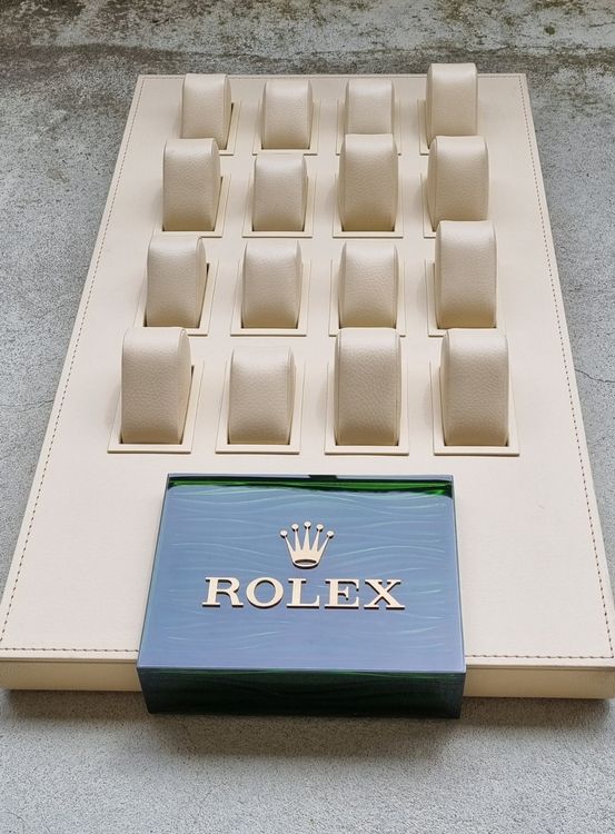 Rolex Display 16 watches green wave (Gebraucht) in Schaffhausen für CHF ...