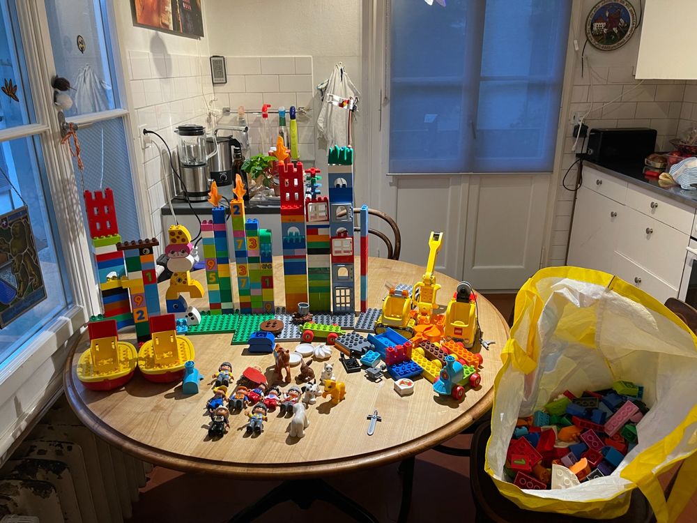 Ganz viele Lego Duplo, über 5 Kilogramm (Gebraucht) in Zürich für CHF ...