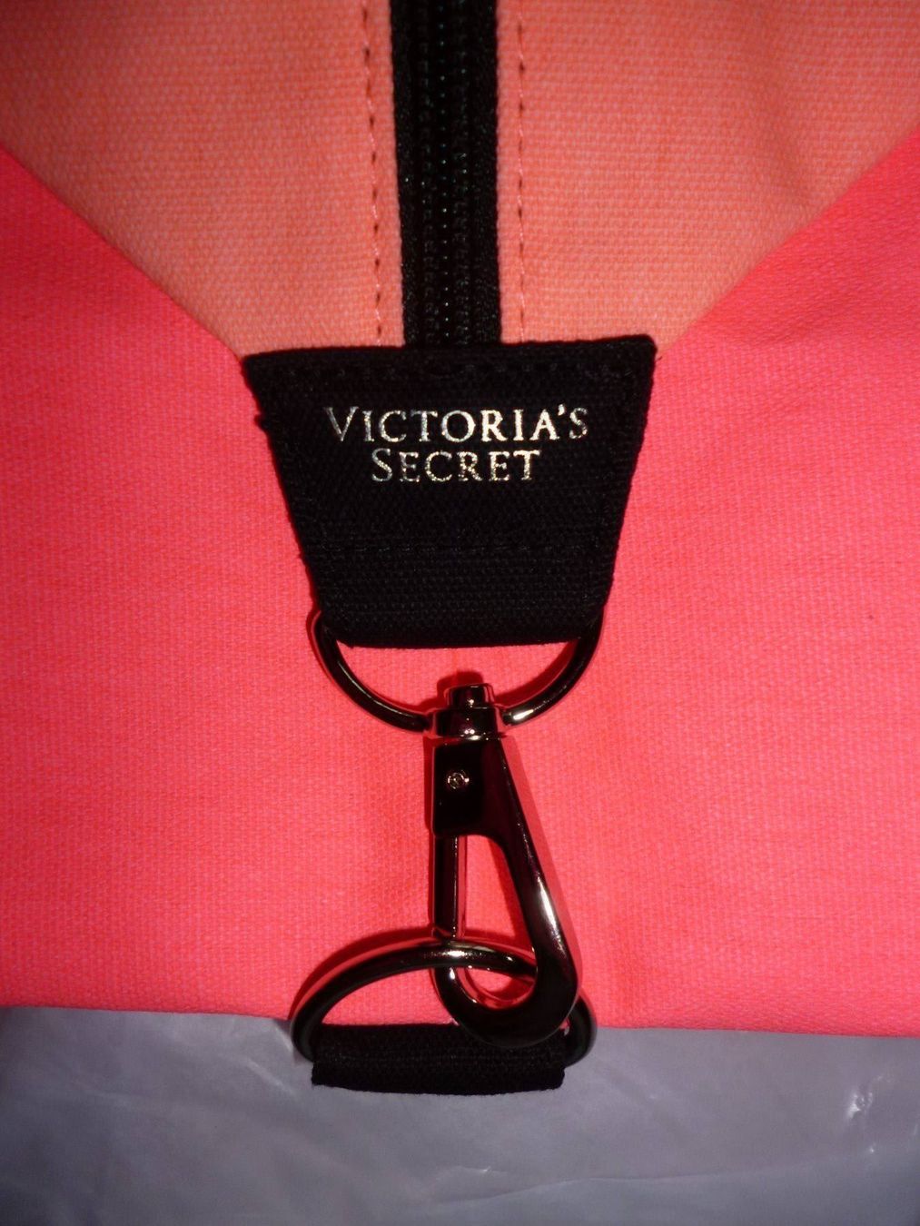 VICTORIA'S SECRET RUCKSACK (Neu und originalverpackt) in Aarau Rohr für ...