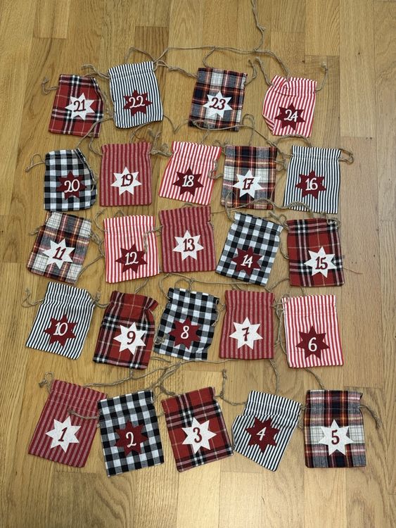 Adventskalender Säckli zum selber befüllen, ca 2.5 Meter (Gebraucht) in ...
