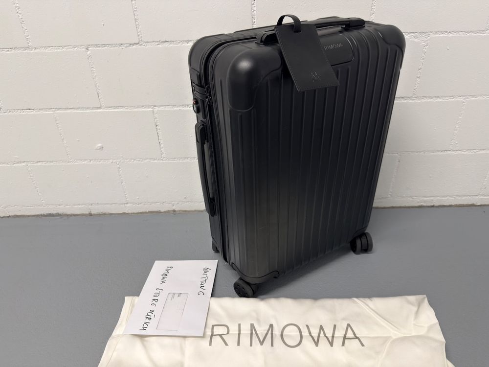 Rimowa ESSENTIAL Cabin S, Gekauft 2025, lebenslange Garantie (Gebraucht ...