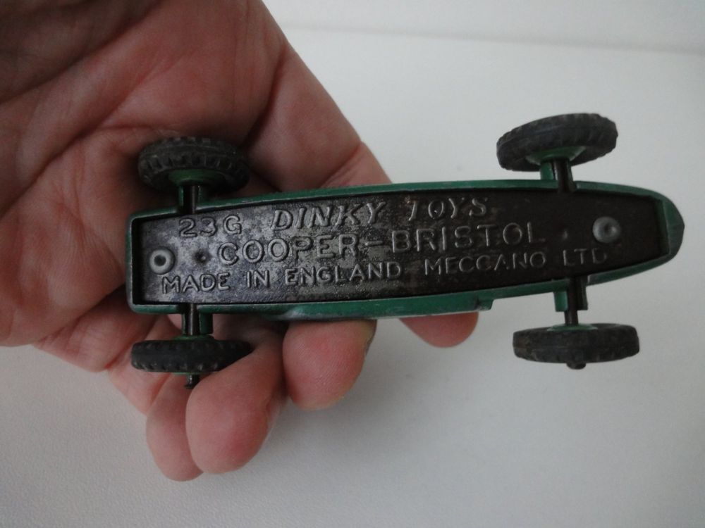 Dinky Toys - Cooper Bristol Rennwagen "6" grün, (23G) (Gebraucht) in Winterthur für CHF 23 – mit ...