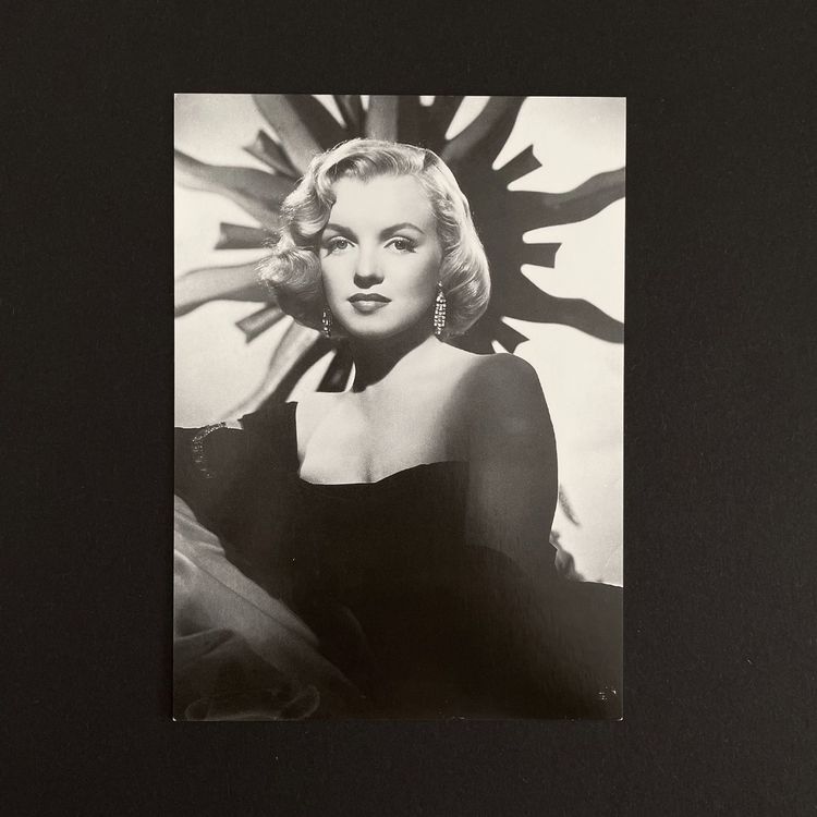 NEU & RAR: Marilyn Monroe Postkarte #2 (Neu und originalverpackt) in Bellach für CHF 3.5 – mit ...