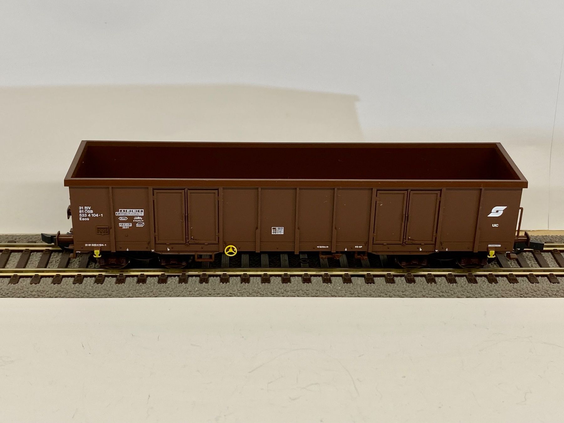 3 x Roco (H0 GS) ÖBB Hochbordwagen Eaos/Eanos (Gebraucht) in Zürich für ...