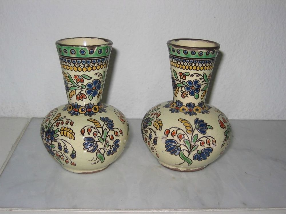 THUN, Paire de petits vases blancs du XIXe siècle (Gebraucht) in Zürich ...