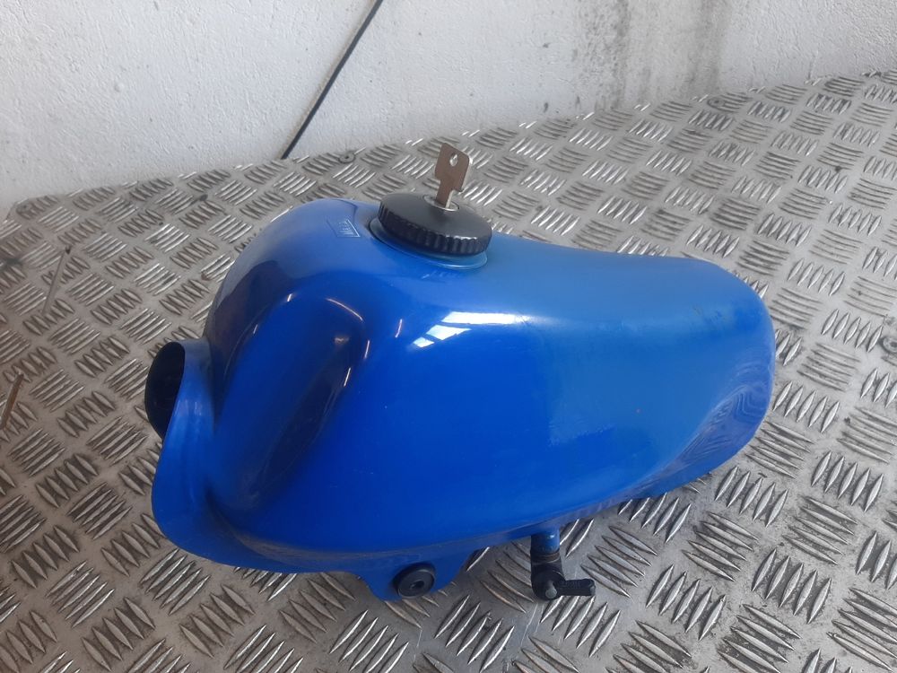 Benzintank Cilo Pony (Gebraucht) in Hellbühl für CHF 50 – mit Lieferung ...