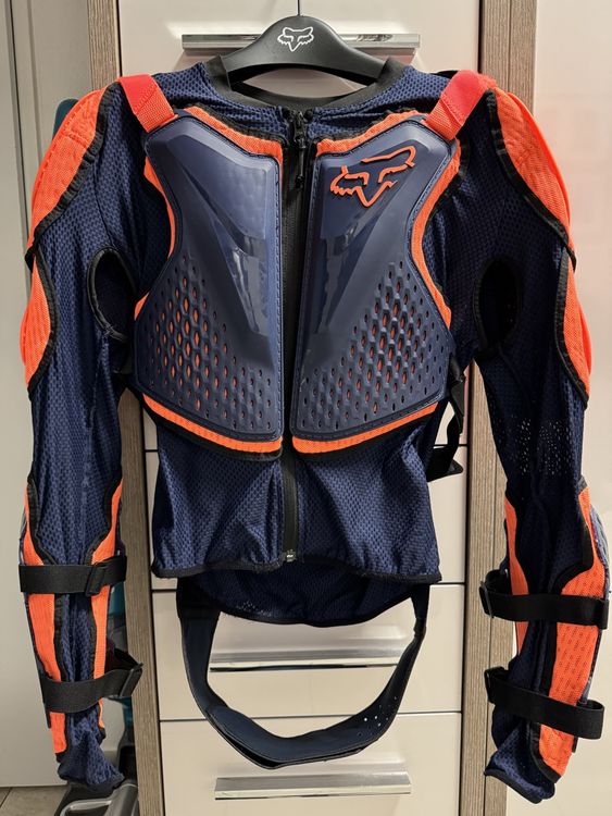 FOX TITAN PANZER Gr.S (Neu (gemäss Beschreibung)) in für CHF 80 – mit ...