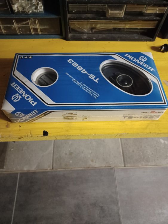 Pionier box | Kaufen auf Ricardo