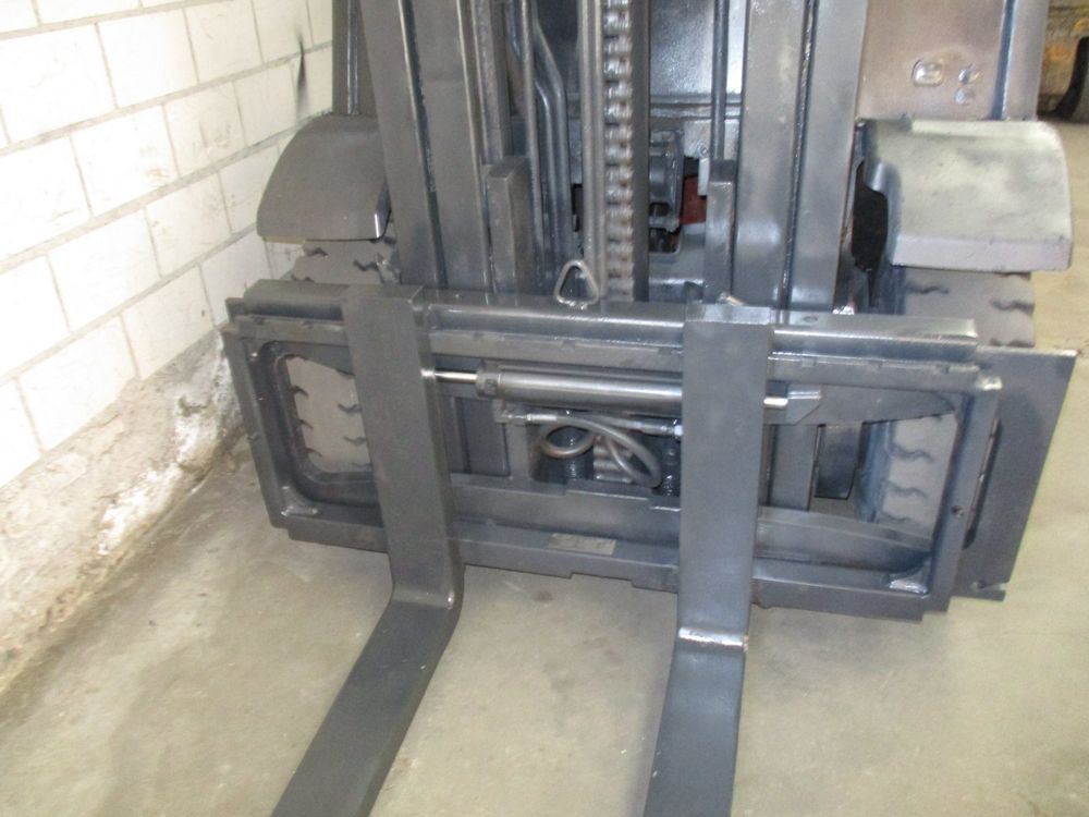 STAPLER LINDE H25D DIESEL GABELSTAPLER Hub Höhe 5,50m (Gebraucht) in ...