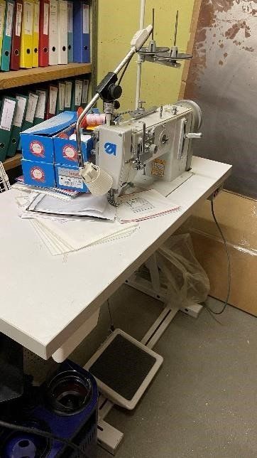 Dürkopp Adler Nähmaschine (Gebraucht) in Burgdorf für CHF 500 – nur Abholung auf Ricardo kaufen