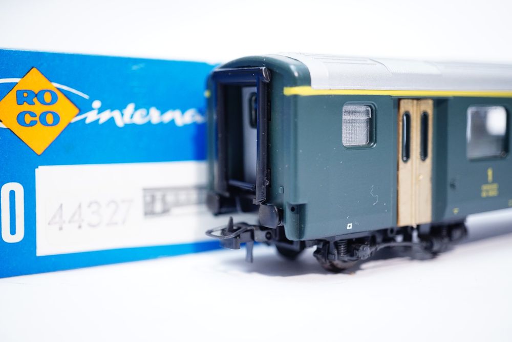 8å Roco 44327 BLS EW II 1. Klasse grün (Gebraucht) in Uetendorf für CHF ...