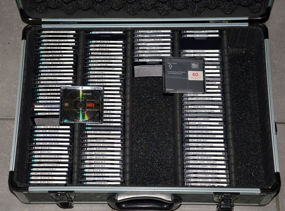 118 MiniDisc-Kassetten + Koffer | Kaufen auf Ricardo
