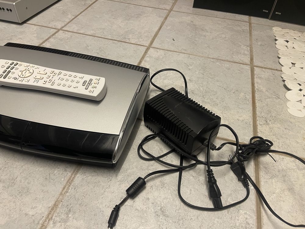 Bose Lifestyle Model AV18 Media Center CD/DVD mit Netzteil (Gebraucht ...