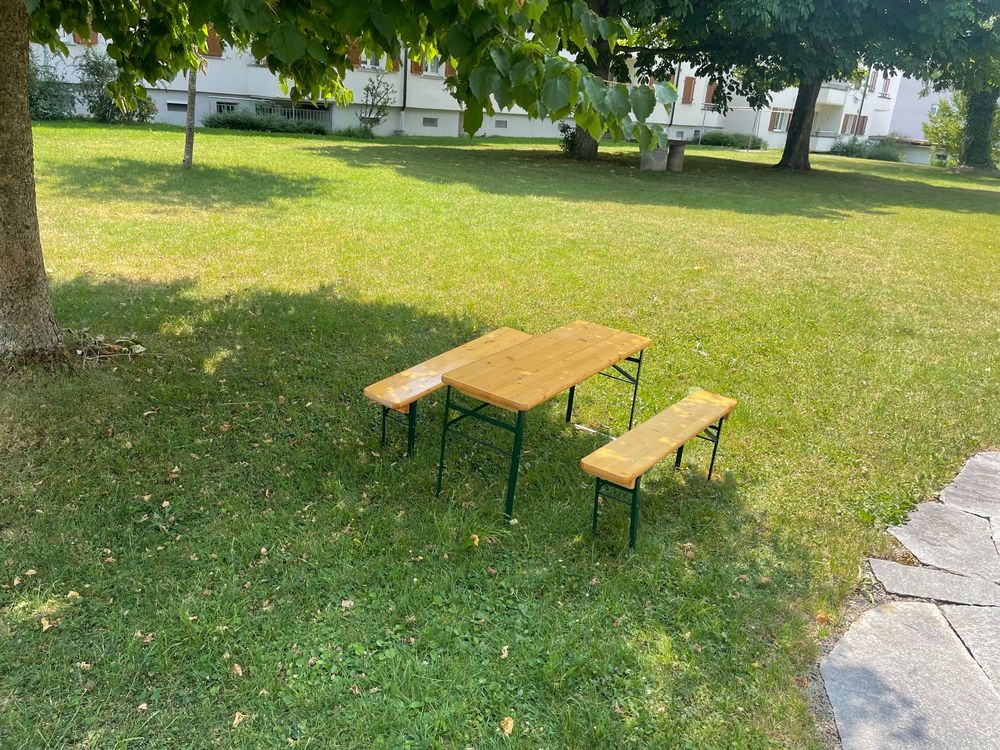 Kinder Festbank Holz Lieferung Gratis (Gebraucht) in Thun für CHF 199 – mit Lieferung auf ...