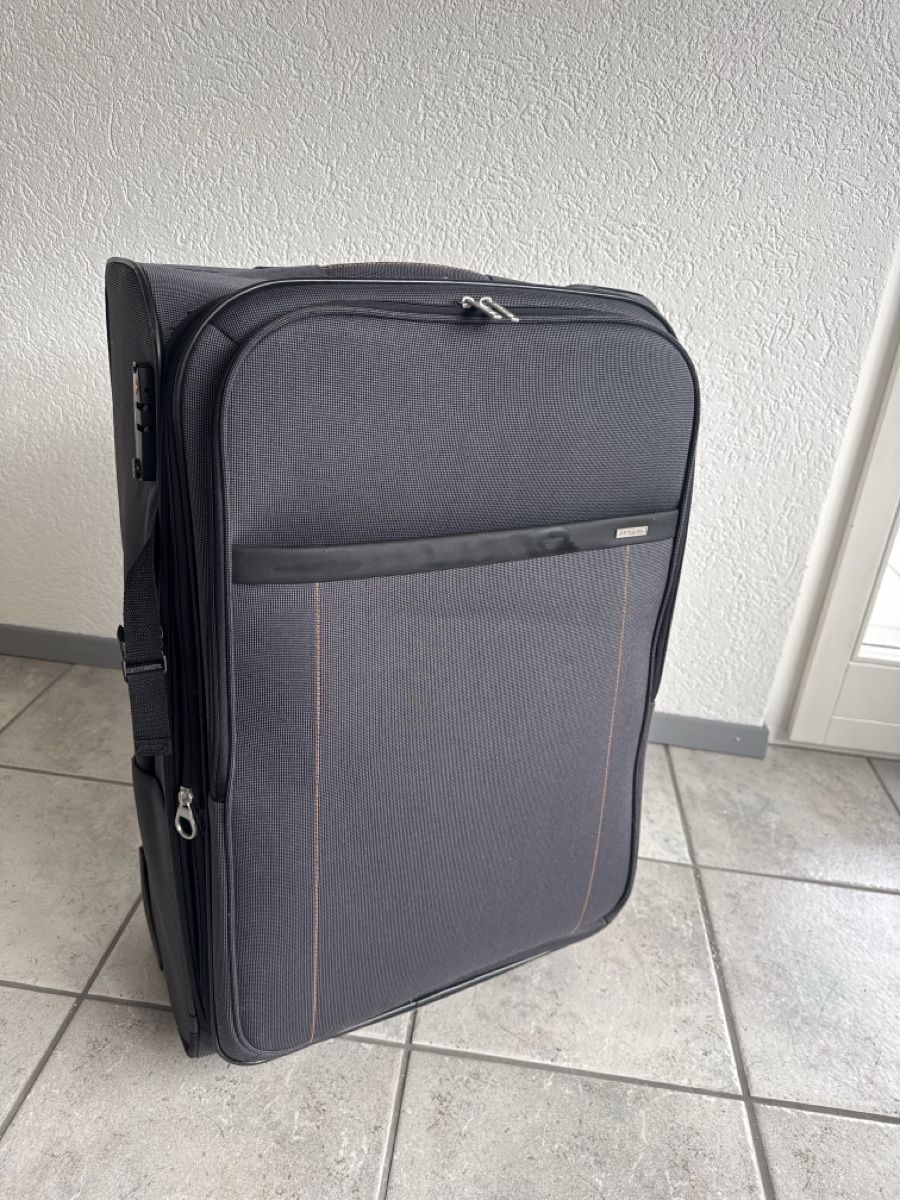 Valise à roulette en tissu (Neuf avec emballage d'origine) à Court pour ...