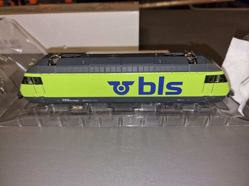 Märklin H0 - Elektrolokomotive Re 465 BLS (Art. 39462) (Neu (gemäss ...