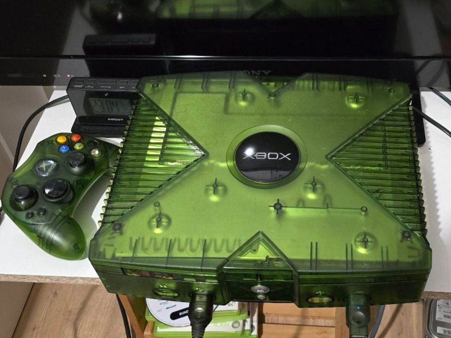 Xbox Crystal green Limited Edition Version (Gebraucht) in Oberbüren für ...