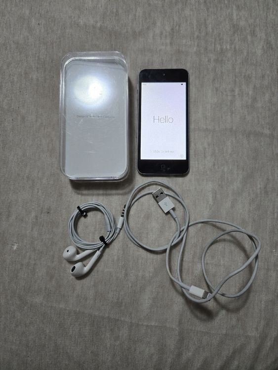 iPod Touch 32GB mit Originalverpackung & Zubehör (Gebraucht) in Chur ...