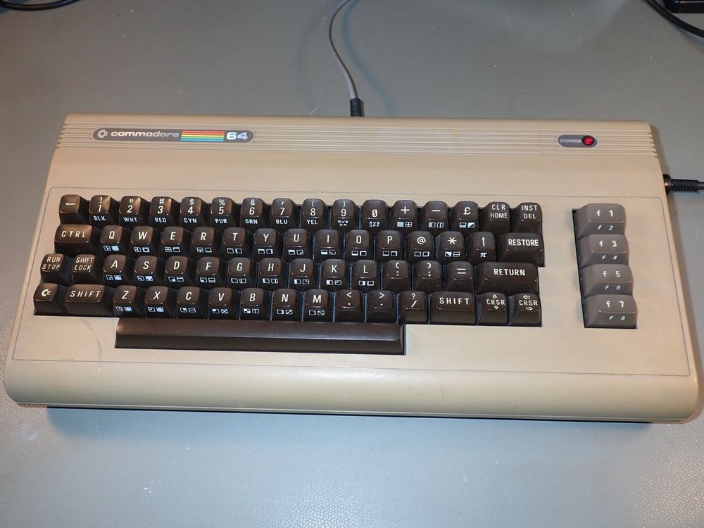 Commodore C 64 Computer | Kaufen auf Ricardo