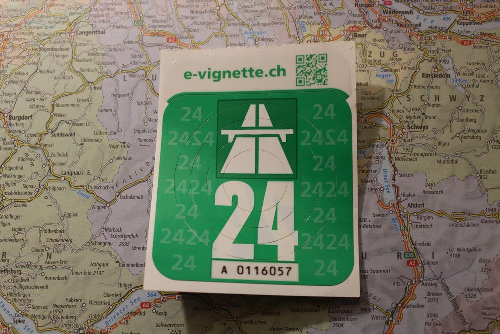 Autobahn - Vignette 2024 | Kaufen auf Ricardo