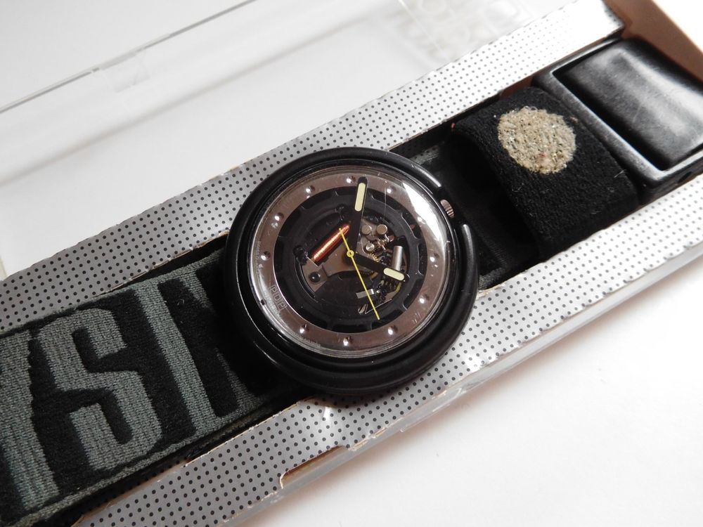 Pop Swatch PWBB139 Knock Out läuft 80er 1989 Skelett schwarz (Gebraucht ...