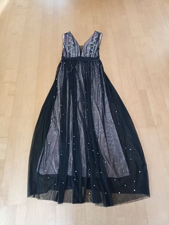 Bodenlanges Kleid mit Perlen (Gebraucht) in Gockhausen für CHF 10 – mit Lieferung auf Ricardo kaufen