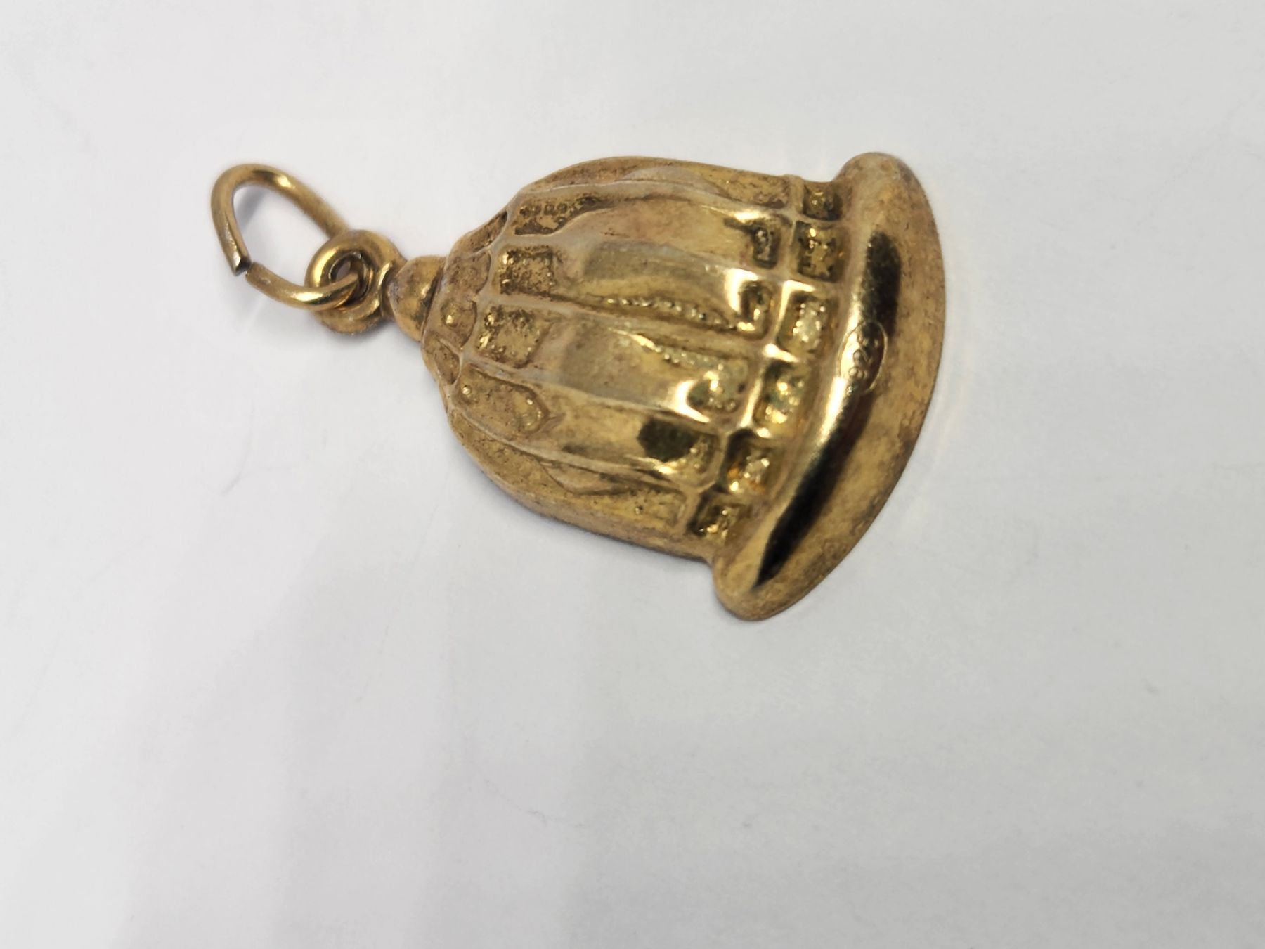 Goldener Anhanger Fur Kette
