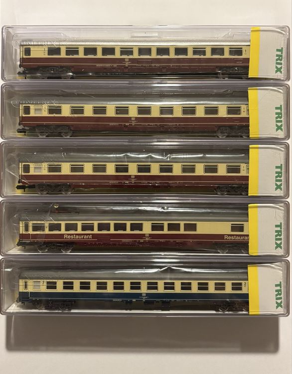Minitrix 15805 1/2 Display, Spur N, neuwertig! (Gebraucht) in Wädenswil ...