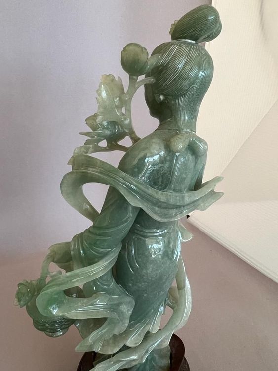 Magnifique Jade sculpté ancien (Gebraucht) in Apples für CHF 900 – mit Lieferung auf Ricardo kaufen