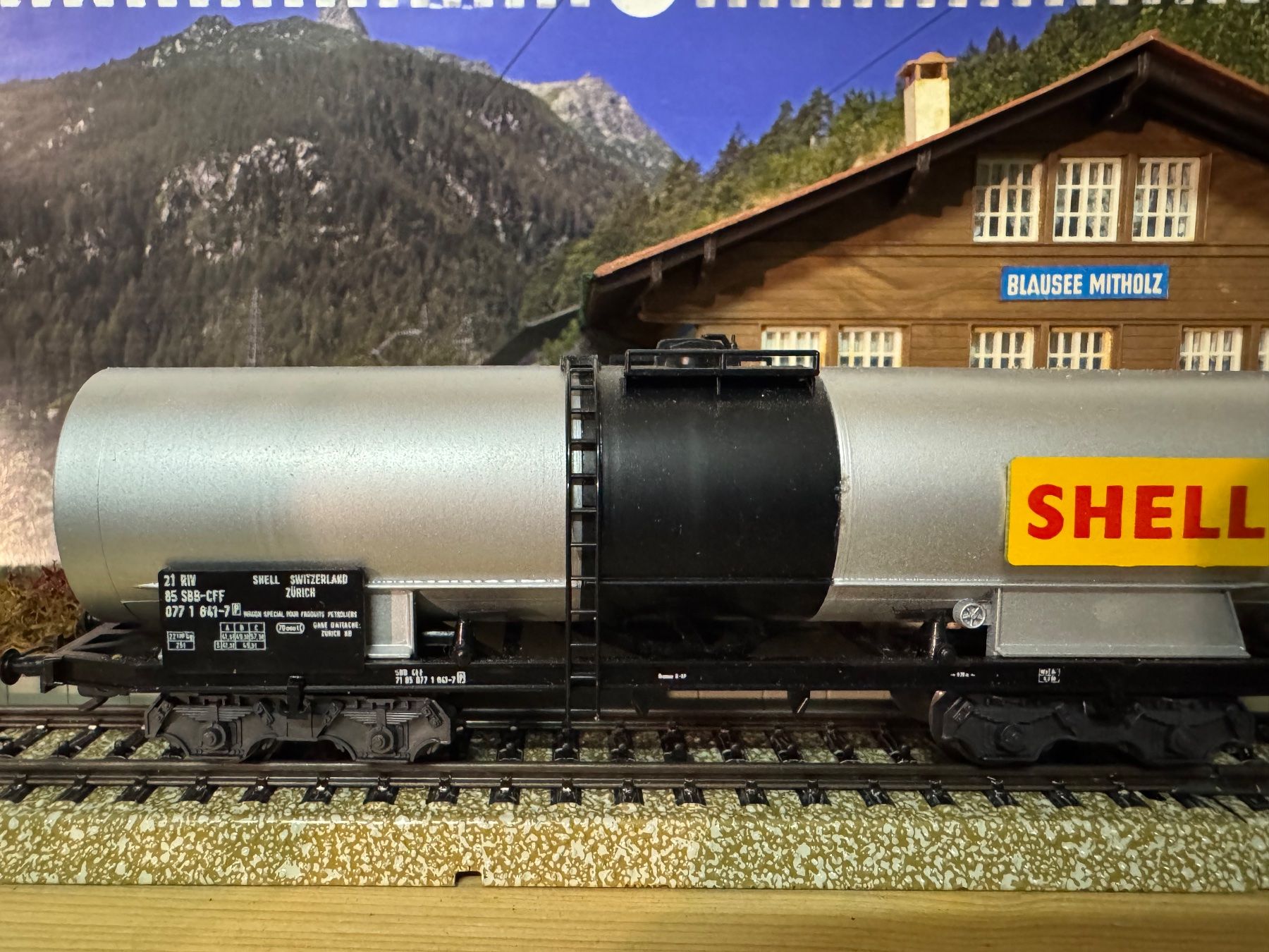 Liliput H0 225 51 - SBB Kesselwagen SHELL *TOP* (Gebraucht) in ...