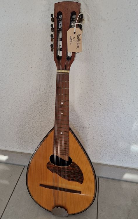 Amada Mandoline Strunal (Gebraucht) in Stans für CHF 50 – nur Abholung ...