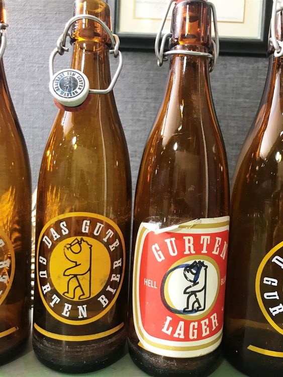 Cardinal 1945 & Gurten Bier Flaschen ant (Gebraucht) in Laufenburg für CHF 6 – mit Lieferung auf ...