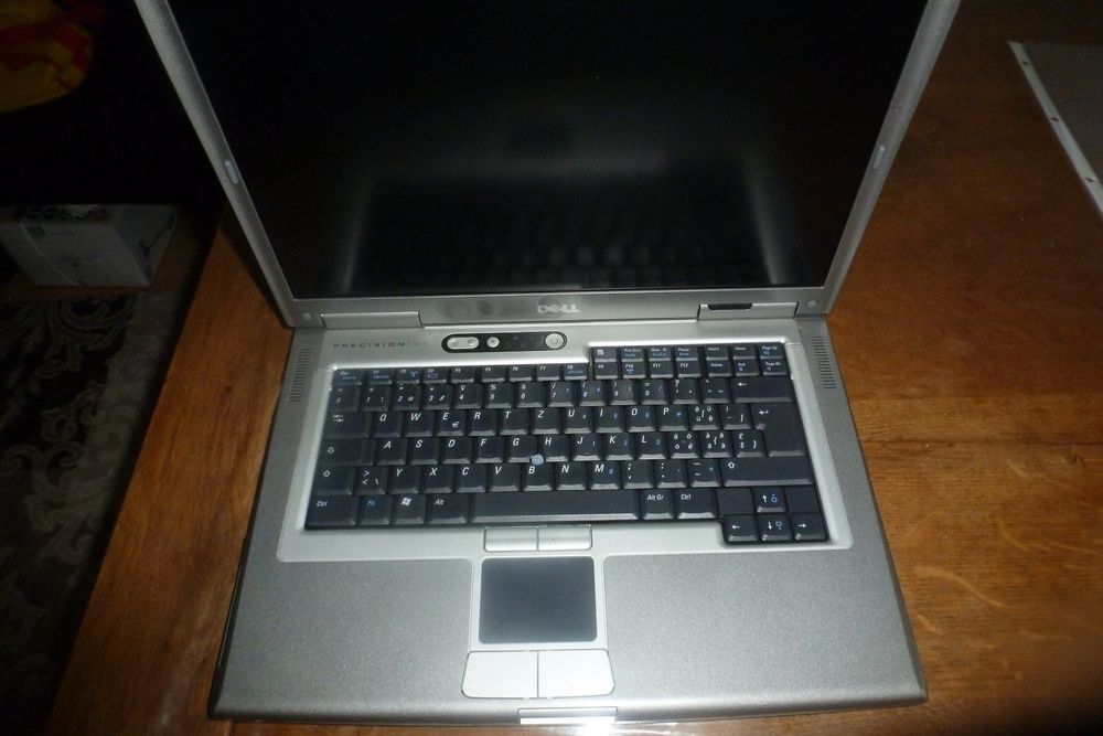 Vintage DELL Laptop Precision M70 (Gebraucht) in Emmen für CHF 39.5 ...