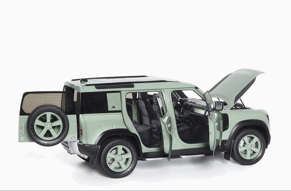 Land Rover Defender 110 - 2023 - 1:18 - Sammlerstück (Neu und ...