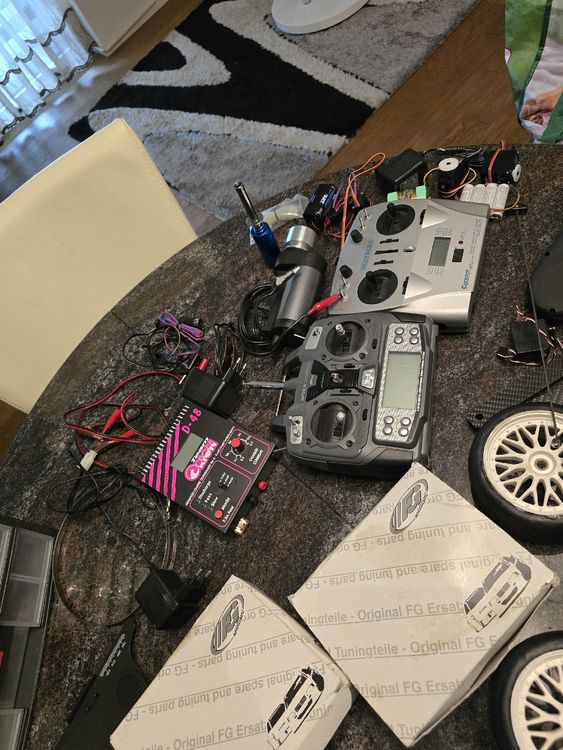 RC Auto 1:5 Benziner (Gebraucht) in Regensdorf für CHF 346 – nur Abholung auf Ricardo kaufen