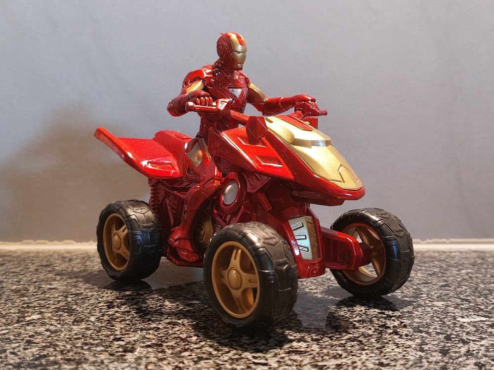 Hasbro - Iron Man 2 Racers Quantum Quad 2010 - RARITÄT! | Kaufen auf ...