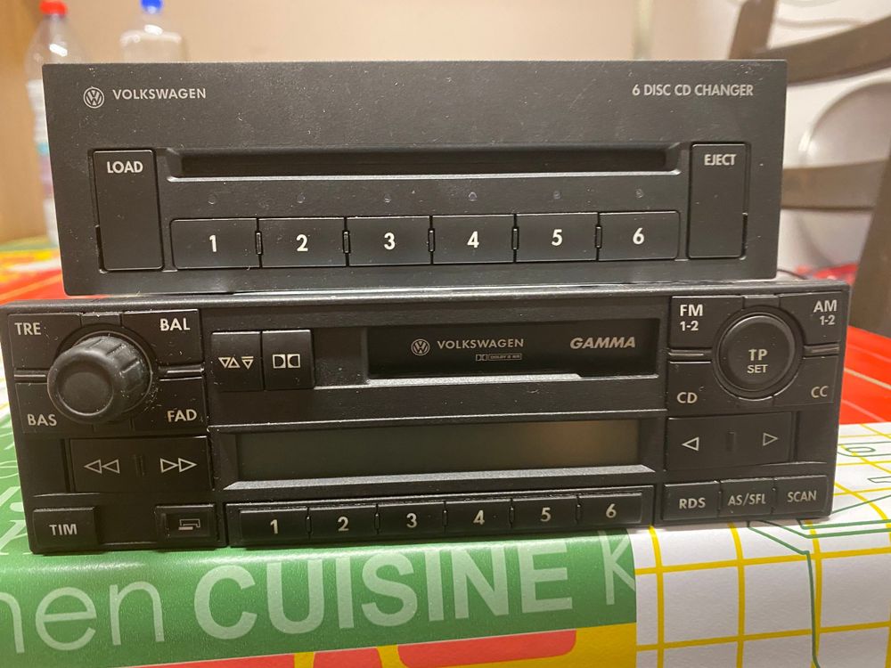 Original VW Radio mit 6-Fach CD wechsler VW Golf 4 (Gebraucht) in ...