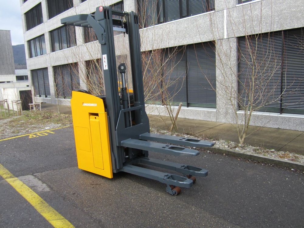 Stapler Quersitzer Jungheinrich ESC 216Z (Gebraucht) in Aarau für CHF ...