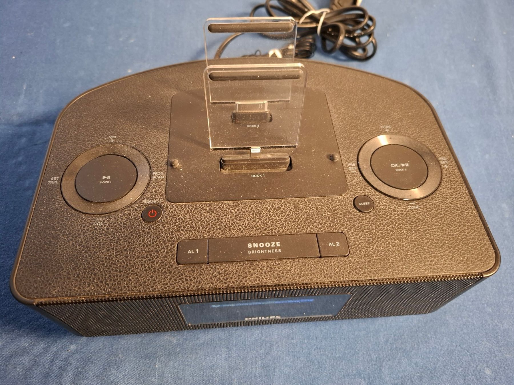 Philips Radiowecker mit dualem Dock AJ7260D/12 (Gebraucht) in Leuggern ...