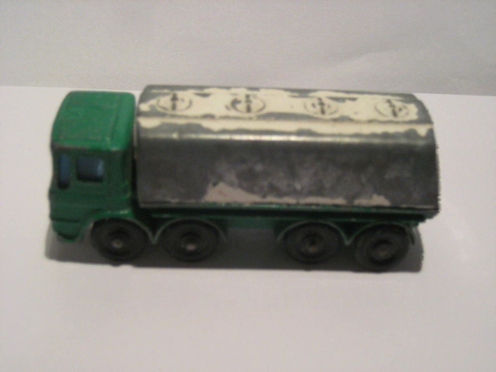 Matchbox Lesney No 32 Petrol tanker BP (Gebraucht) in Neuchâtel für CHF ...