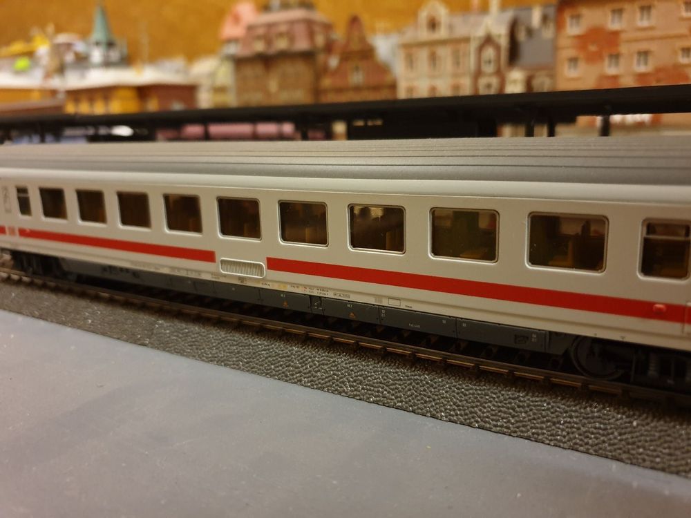 Märklin H0 - Schnellzugwagen 2. Klasse (Gebraucht) in Ottenbach für CHF 9 – mit Lieferung auf ...